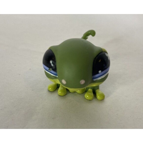 Hasbro | Toys | Littlest Pet Shop Lps 847 Green Gecko Lizard Blue ...